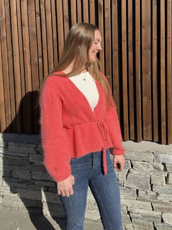 RAH Oslo - Midt-i-mellom, klær og interiør i Drangedal.