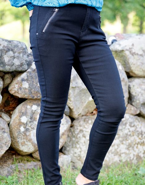 Kjøp BUKSE-KATY BENGALIN - SVART - Mapp - Dame fra Jentene på Kaffe ...