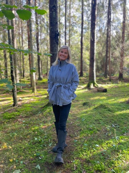 Kjøp KULING PONCHO, STEEL BLUE - BRGN - Dame fra MIDT-I-MELLOM - 15038O2