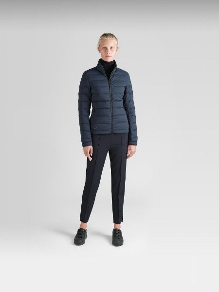 Kjøp STELLAR LETTVEKTSDUNJAKKE - NAVY - UBR - Dame fra Storm Førde ...