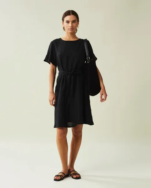 Kjøp LEXINGTON MEGHAN LIN KJOLE SORT - Lexington - Dame fra Happy Day ...