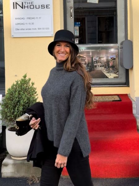 Kjøp REESE STRIKKET GENSER - GREY - Ane Mone - Dame fra Happy Day In ...