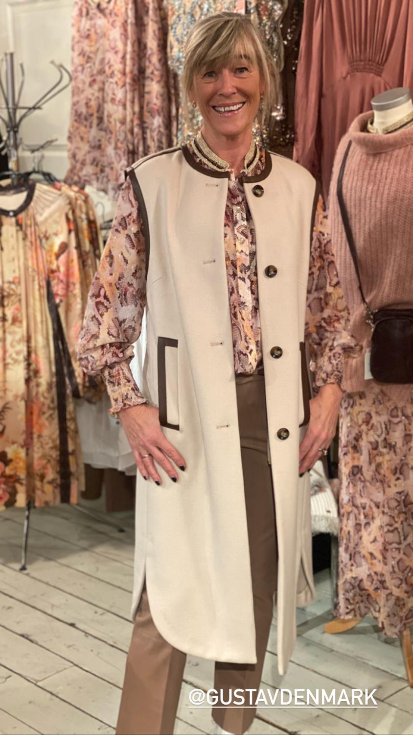 Kjøp TORI, LONG WAISTCOAT - Gustav - Dame fra Milde Mathilde - 43200 ...